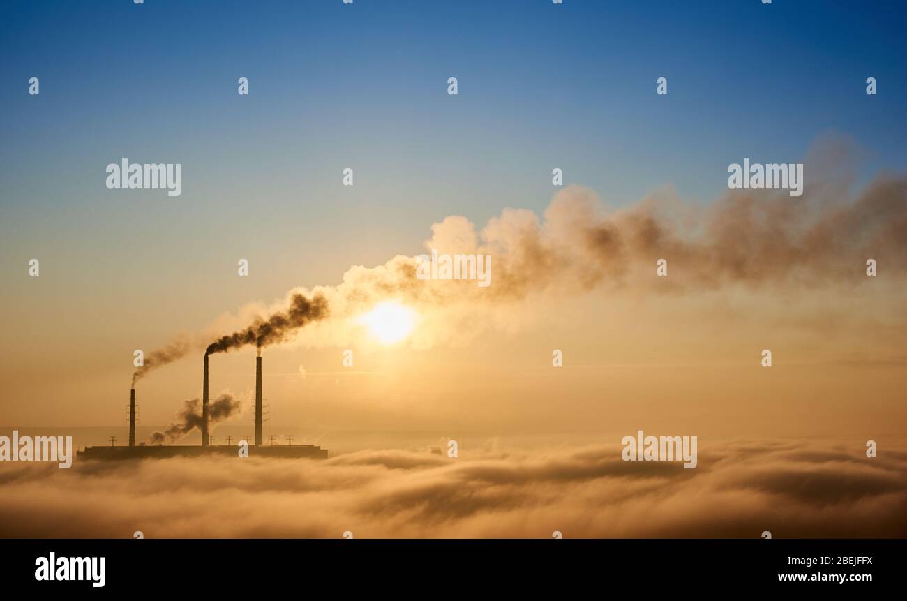 Thermoelectric power plant hi-res stock photography and images - Alamy
