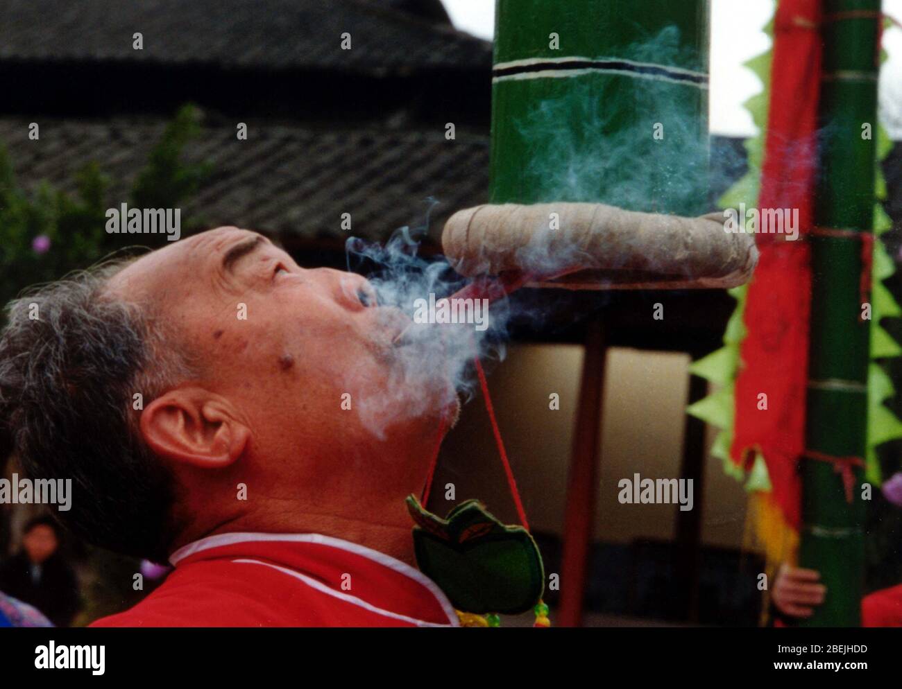 Lingui hi-res stock photography and images - Alamy