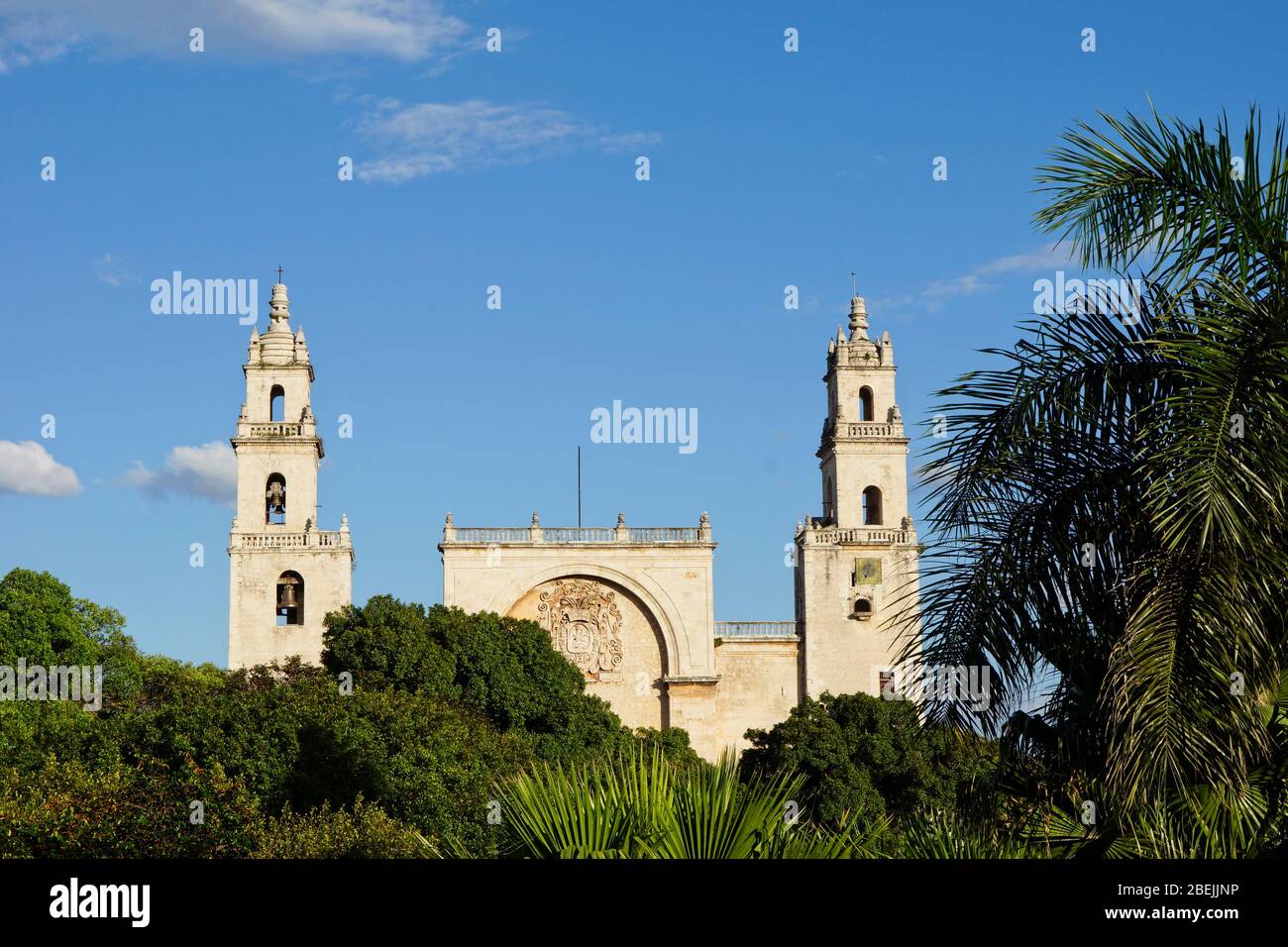 Merida mexico plaza mayor hi-res stock photography and images - Alamy