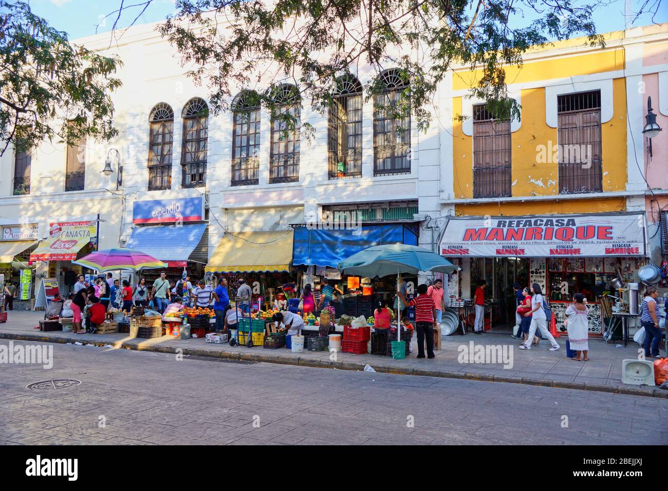 Merida central market yucatan mexico hi-res stock photography and ...