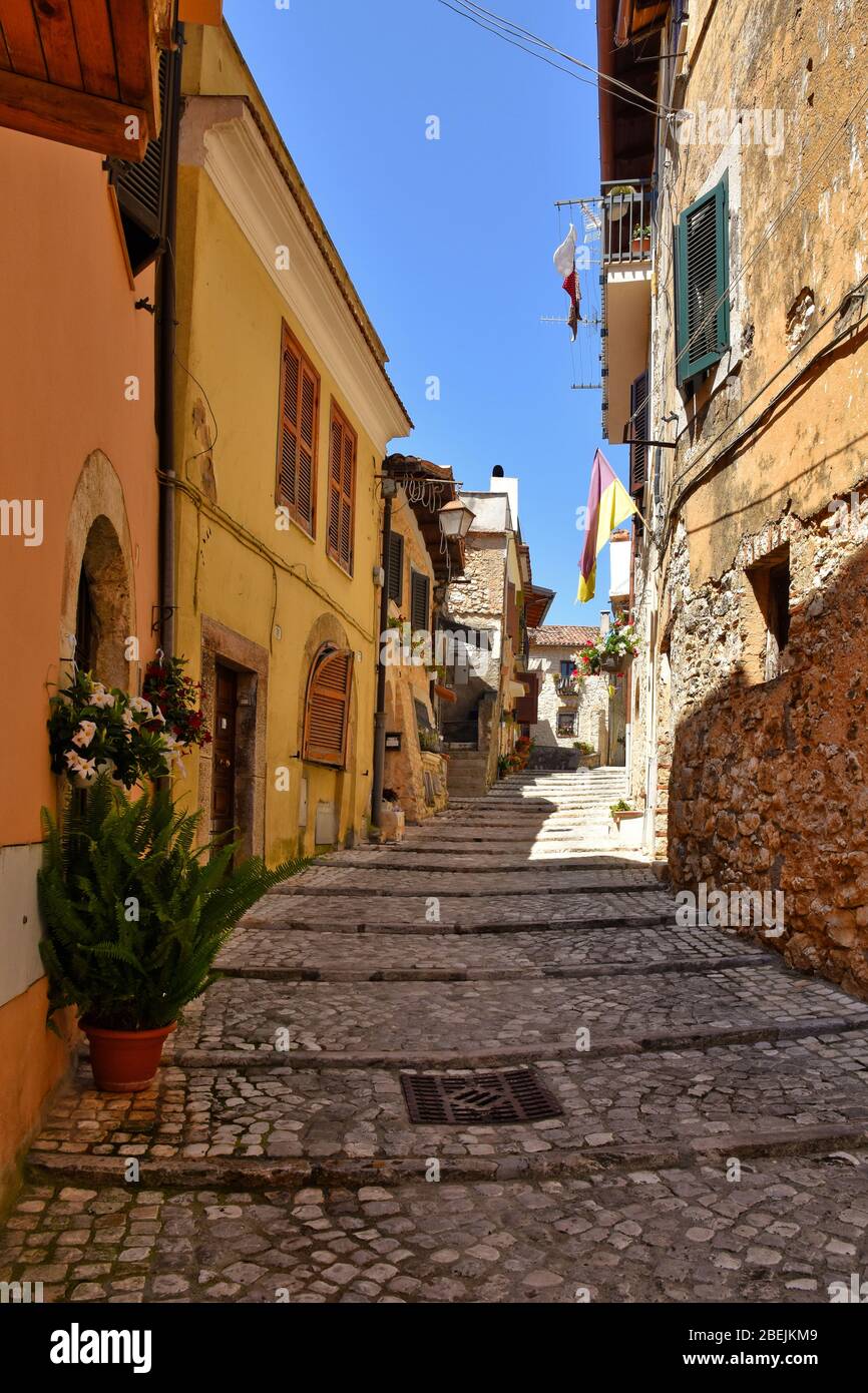 Priverno city wall hi-res stock photography and images - Alamy