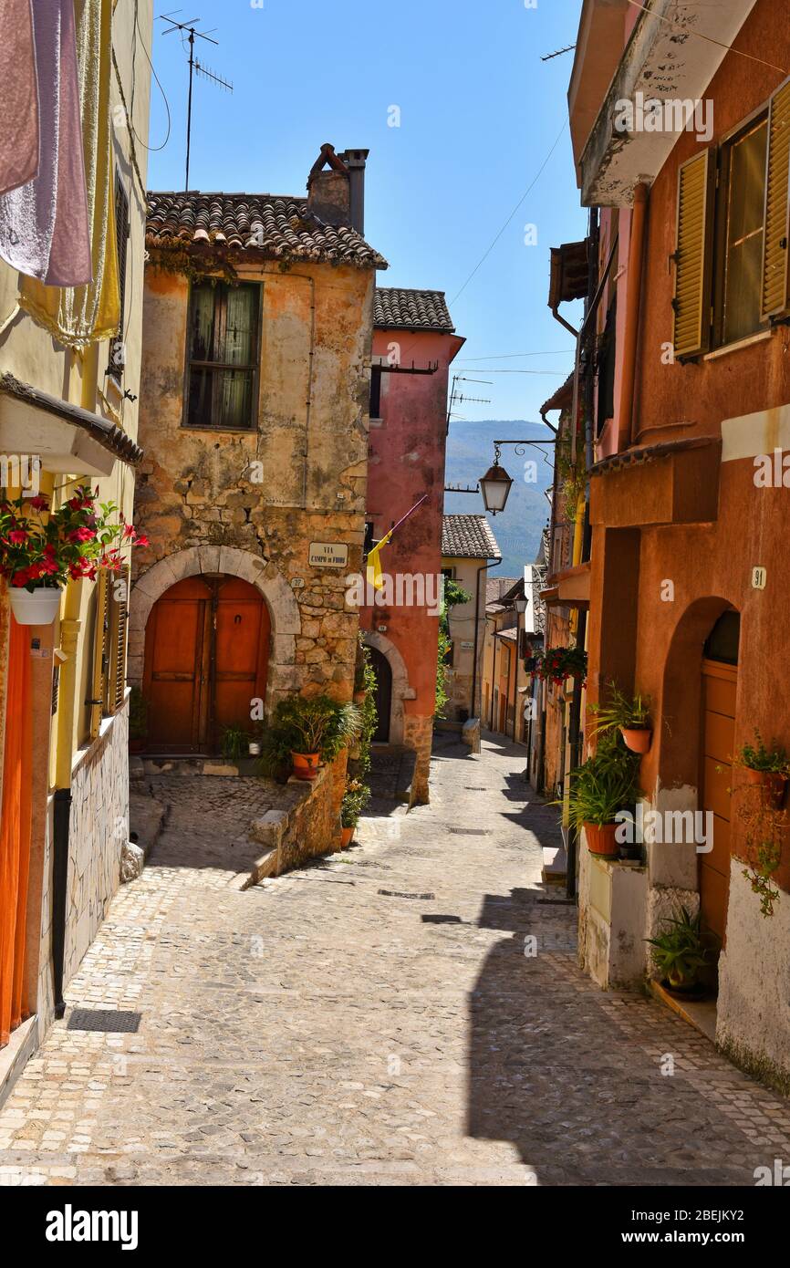 Priverno city wall hi-res stock photography and images - Alamy