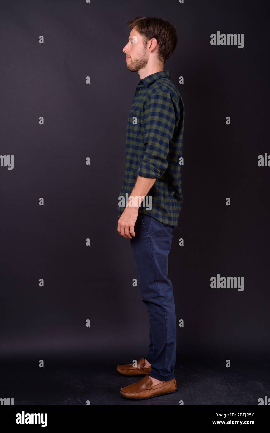 Bearded man profile hipster hi-res stock photography and images - Alamy