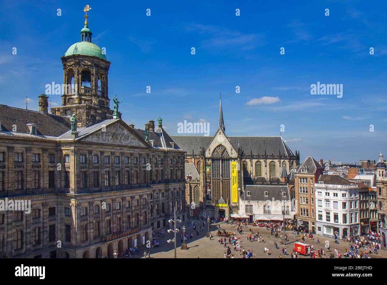 Dome square amsterdam hi-res stock photography and images - Alamy