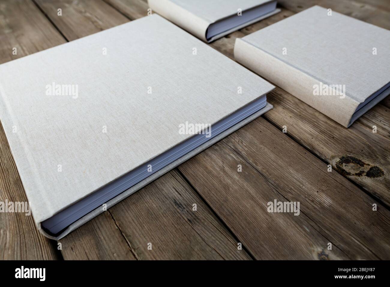 Creative album art hi-res stock photography and images - Alamy