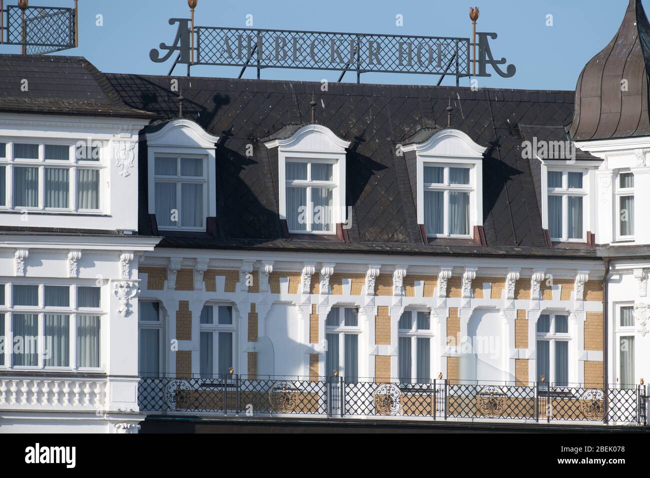 Modern historicism architecture hi-res stock photography and images - Alamy
