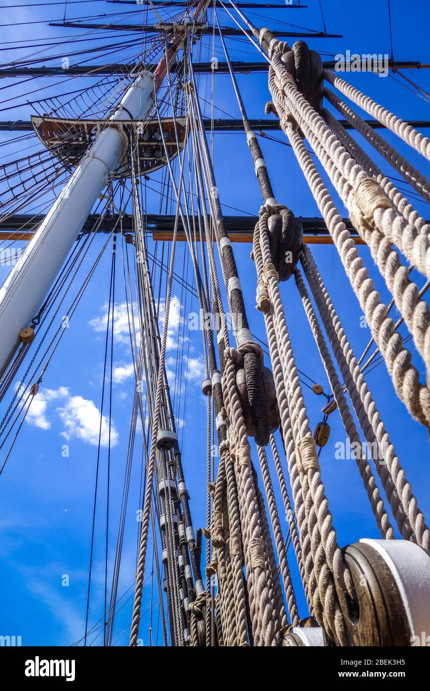 Old naval ship mast and sail ropes detail Stock Photo - Alamy
