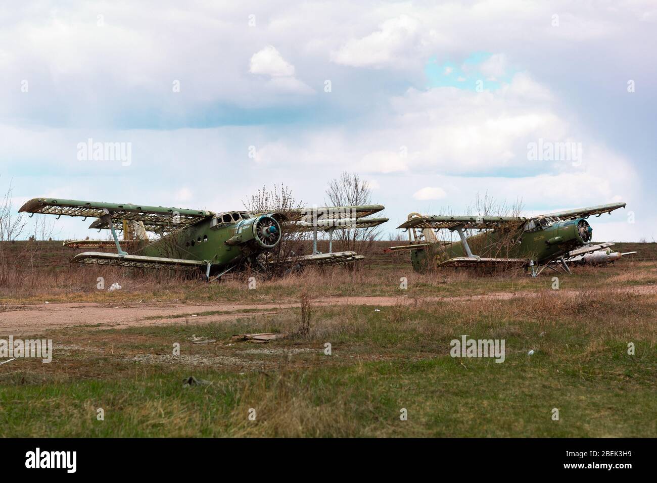 Ww2 abandoned plane hi-res stock photography and images - Alamy