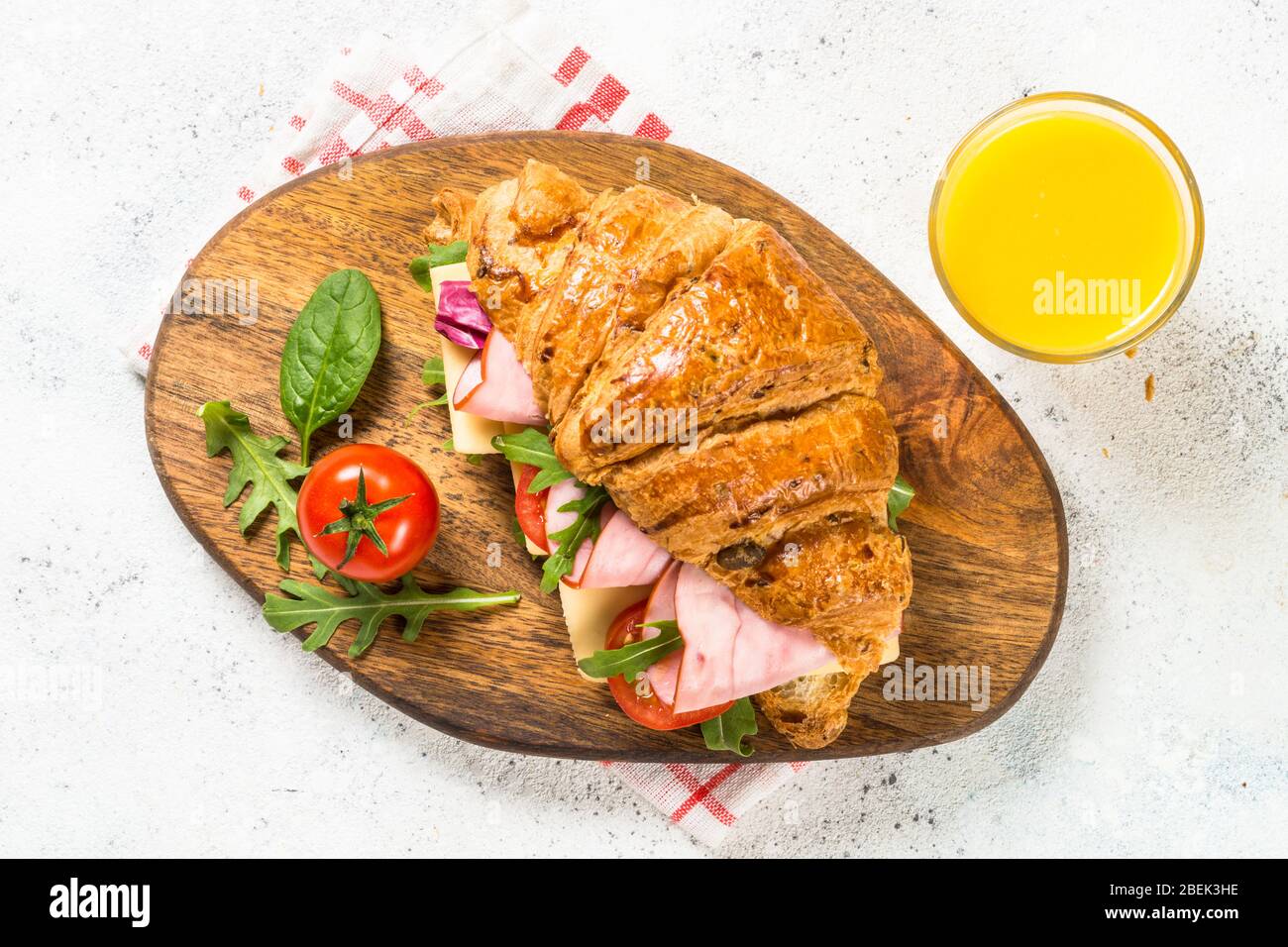 Croissant cheese bacon hi-res stock photography and images - Alamy