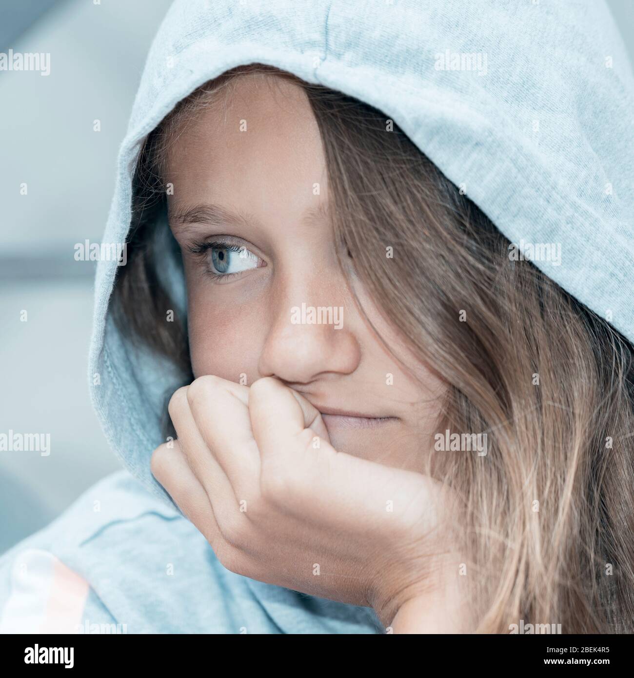 Portrait of sad girl outdoor Stock Photo - Alamy