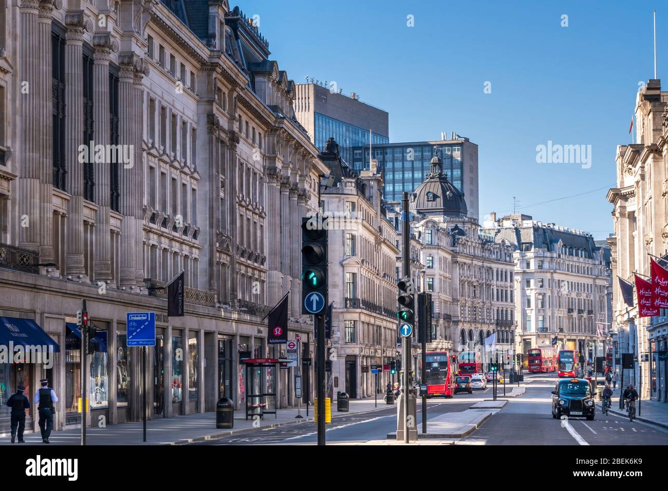 Famous London Shopping Street High Resolution Stock Photography and ...