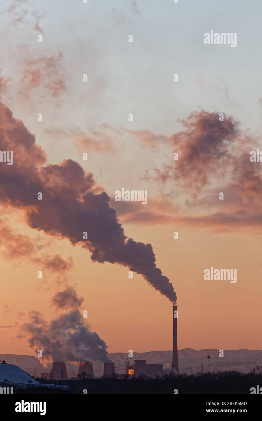 Fume hi-res stock photography and images - Alamy