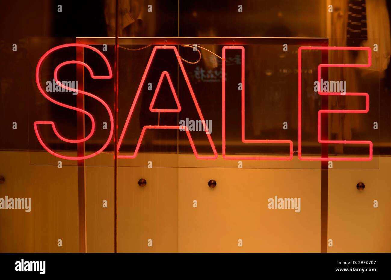 Sale sign Beijing China Stock Photo - Alamy
