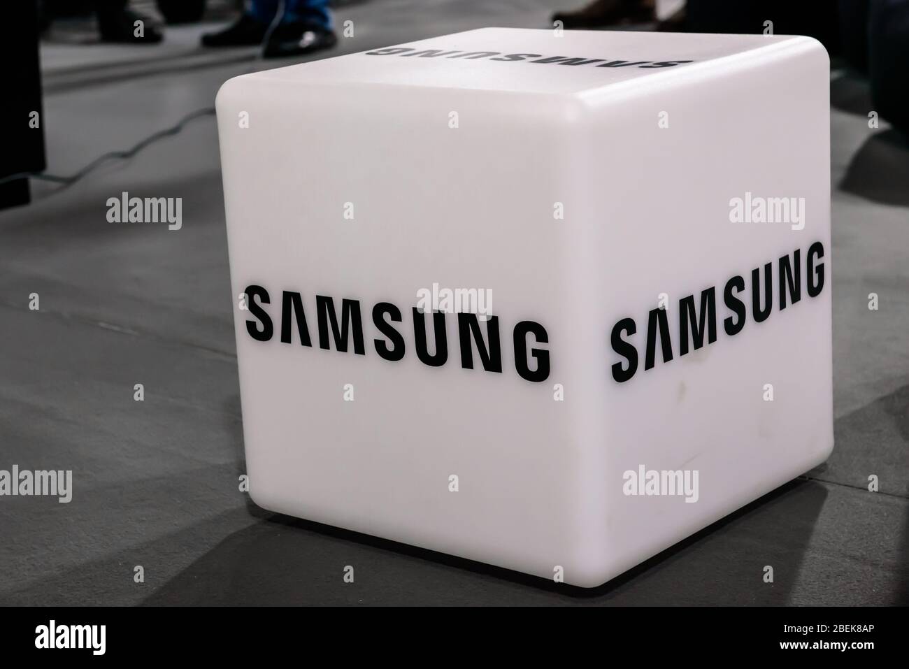 Samsung company hi-res stock photography and images - Alamy
