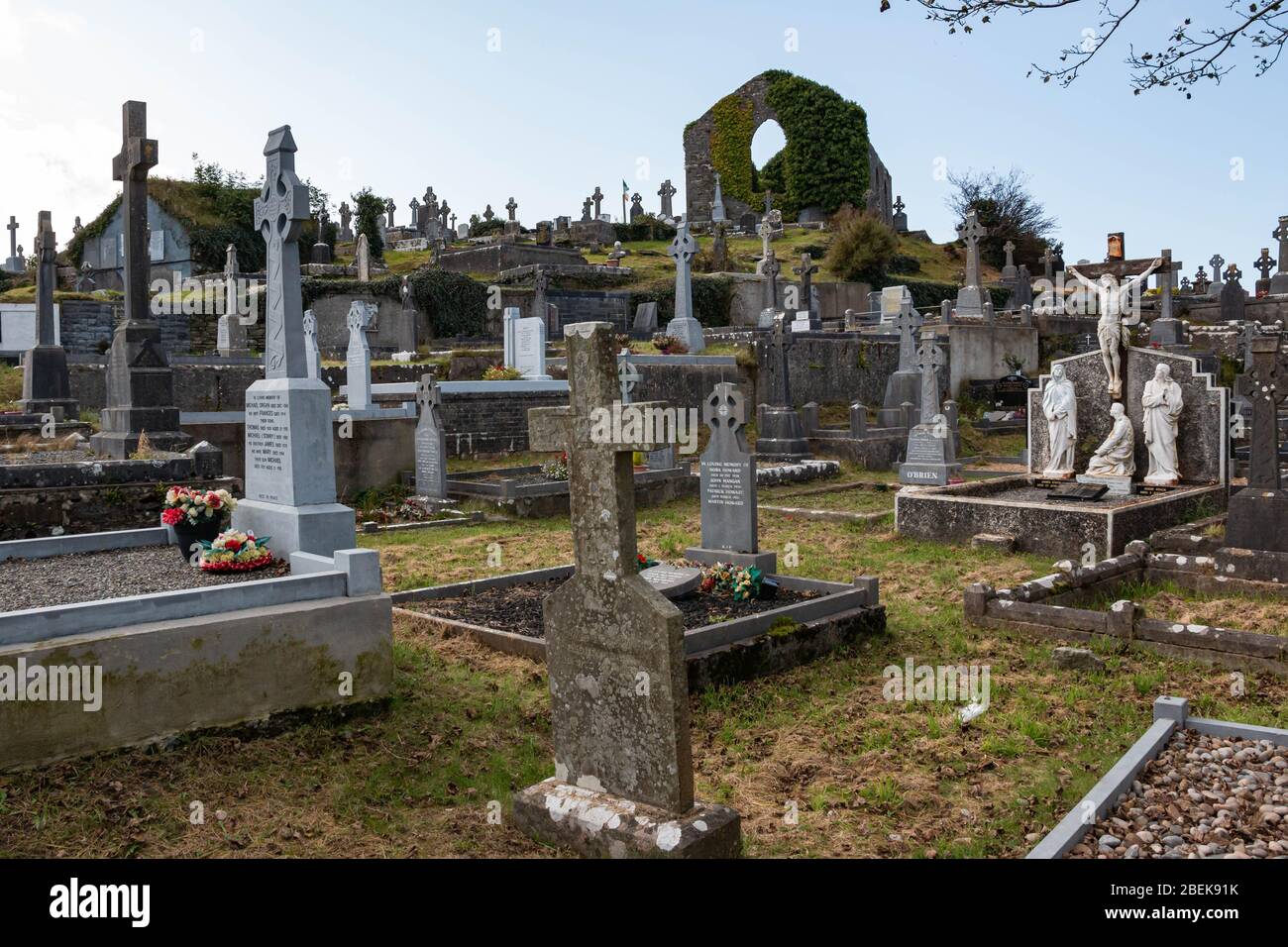County clare cemetery hi-res stock photography and images - Alamy