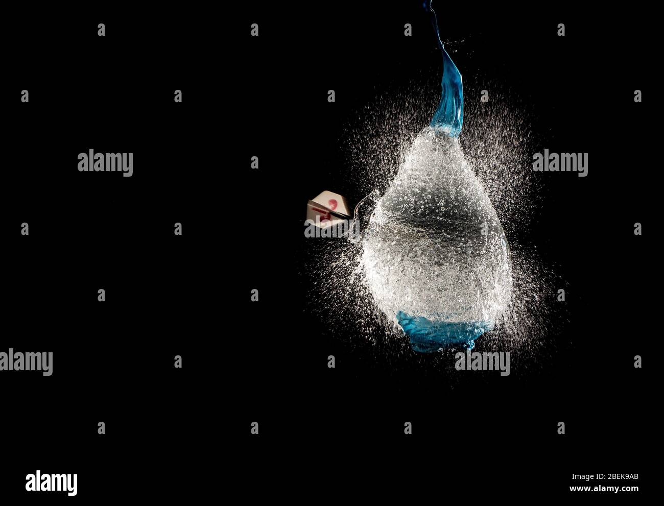 Water balloon hi-res stock photography and images - Alamy