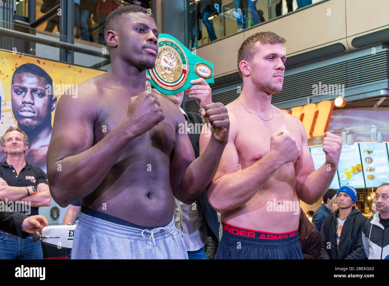 Tomas salek boxer hi-res stock photography and images - Alamy
