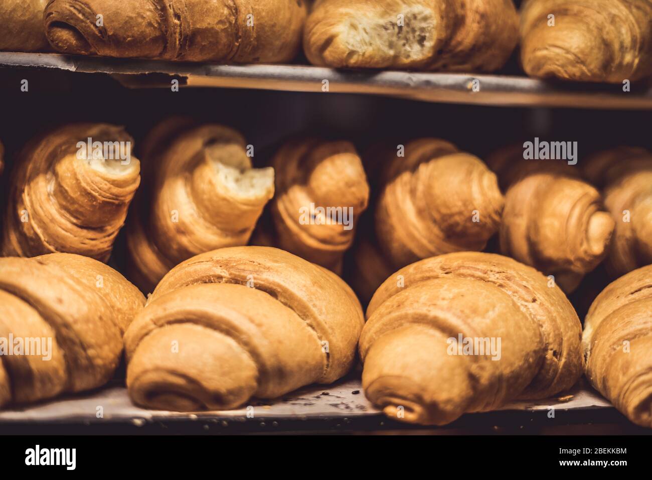 French bakery display croissants hi-res stock photography and images ...