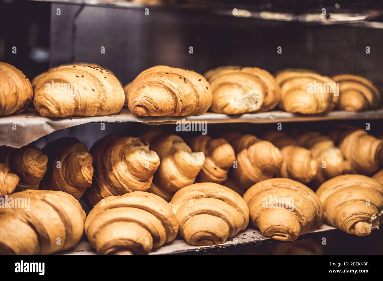 French bakery storefront hi-res stock photography and images - Alamy