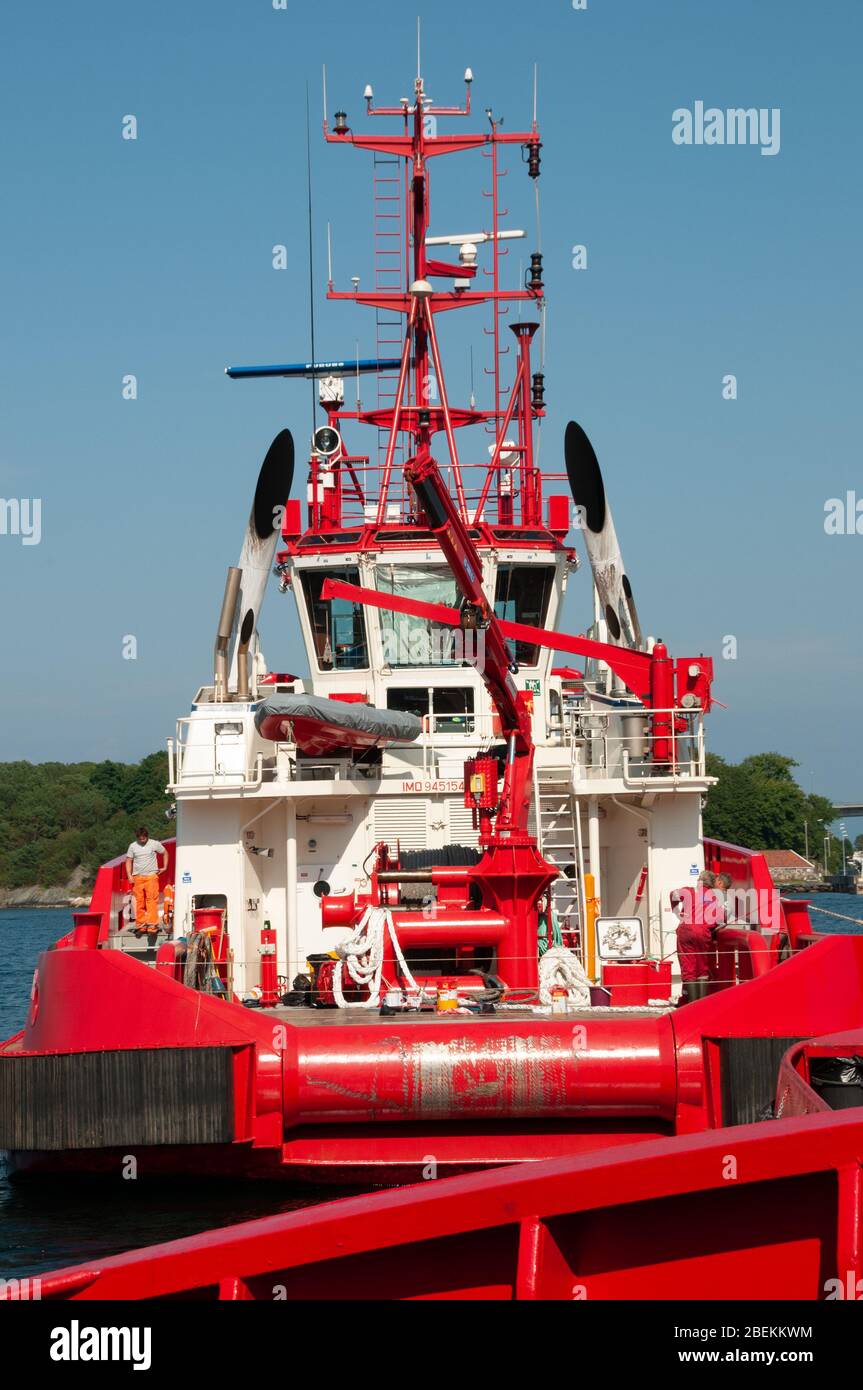 Fire boats hi-res stock photography and images - Alamy