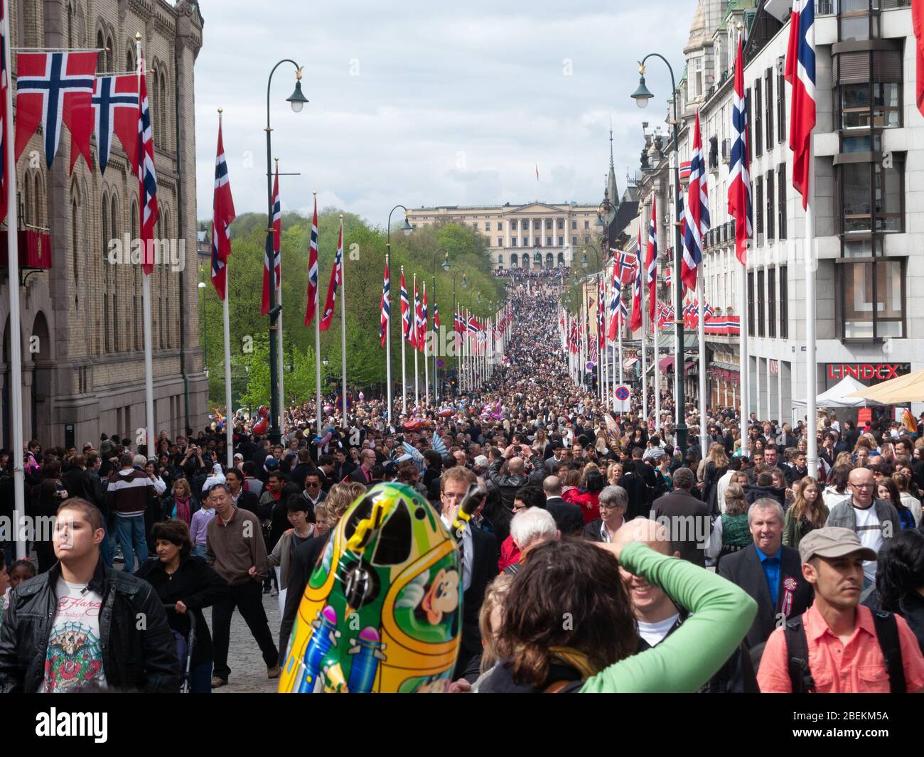 National dress norway hi-res stock photography and images - Alamy