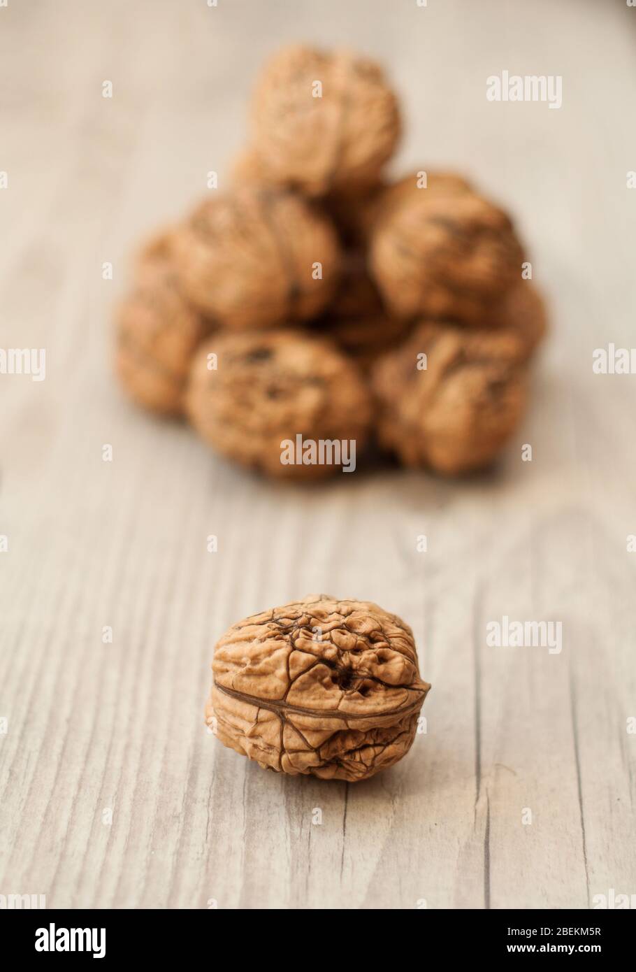 Wallnut open hi-res stock photography and images - Alamy