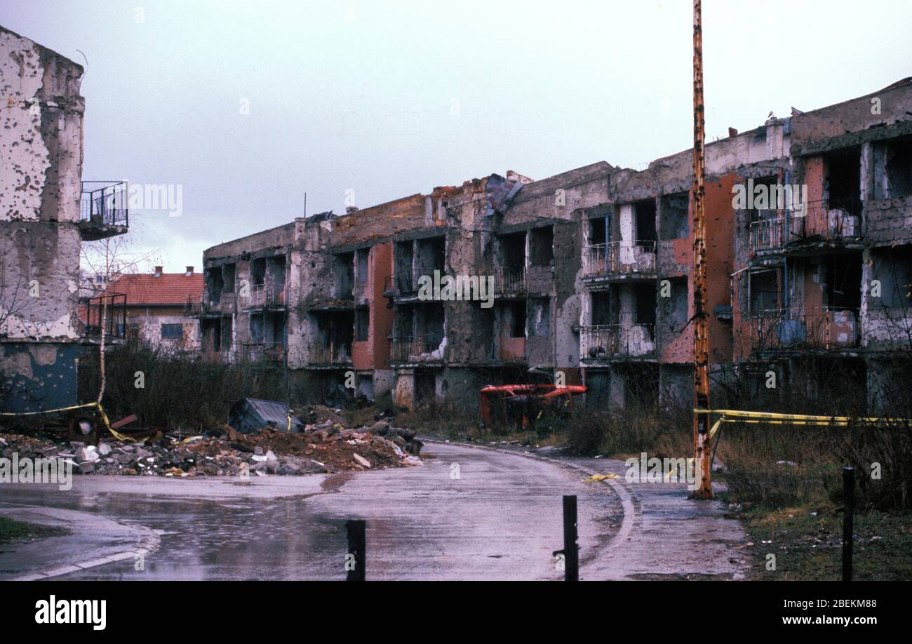 Sarajevo 1998 - war destruction of apartments and houses in Sarajevo's ...