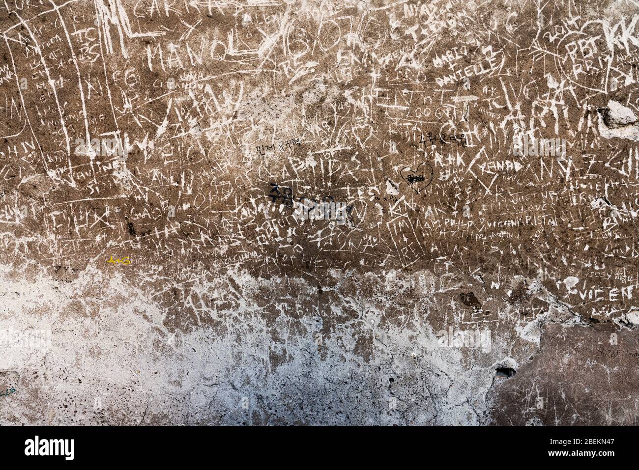 Scratched effect hi-res stock photography and images - Alamy
