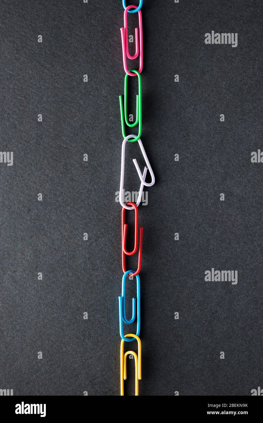 Weakest link hi-res stock photography and images - Alamy
