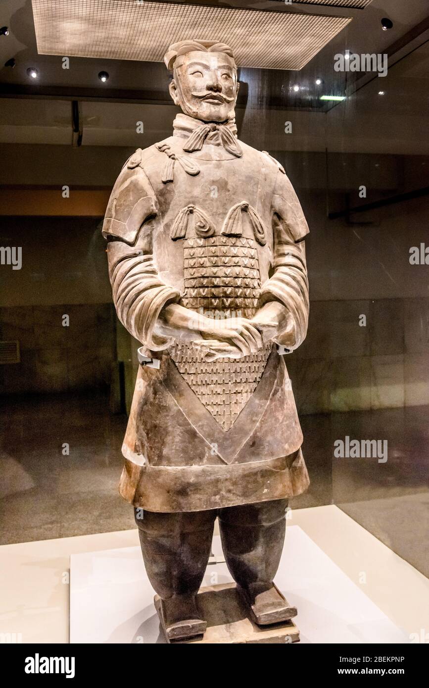 High ranking officer, Terracotta Warriors museum, Xian Stock Photo - Alamy