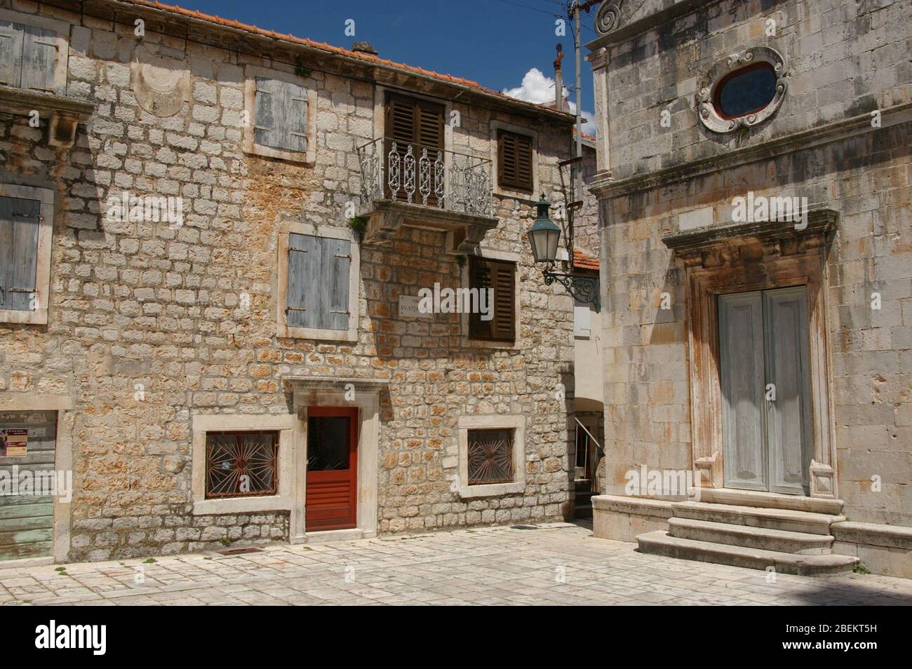 old streets of Stari Grad Croatia Stock Photo - Alamy