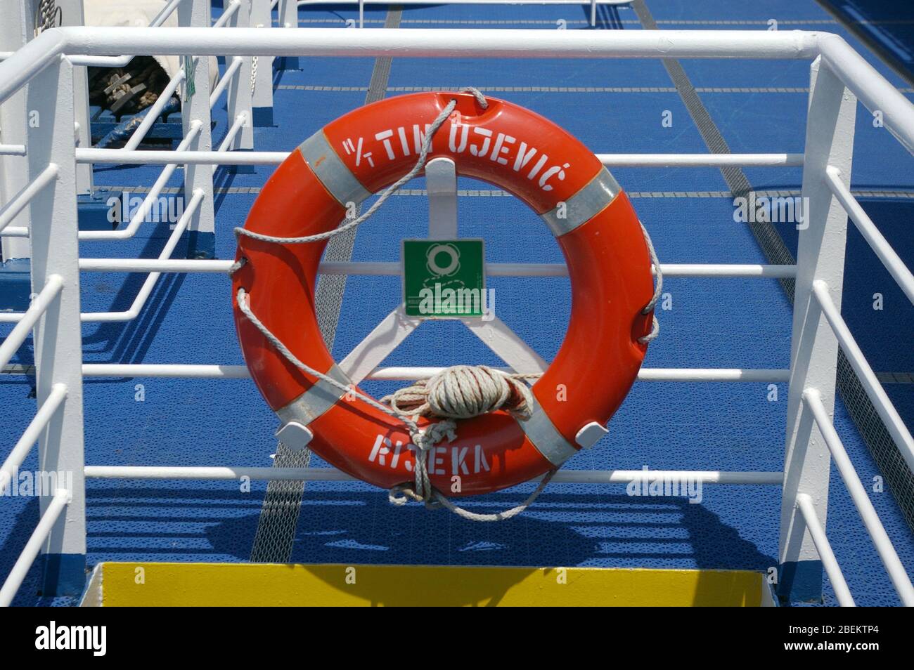 Lifeguarding hi-res stock photography and images - Alamy