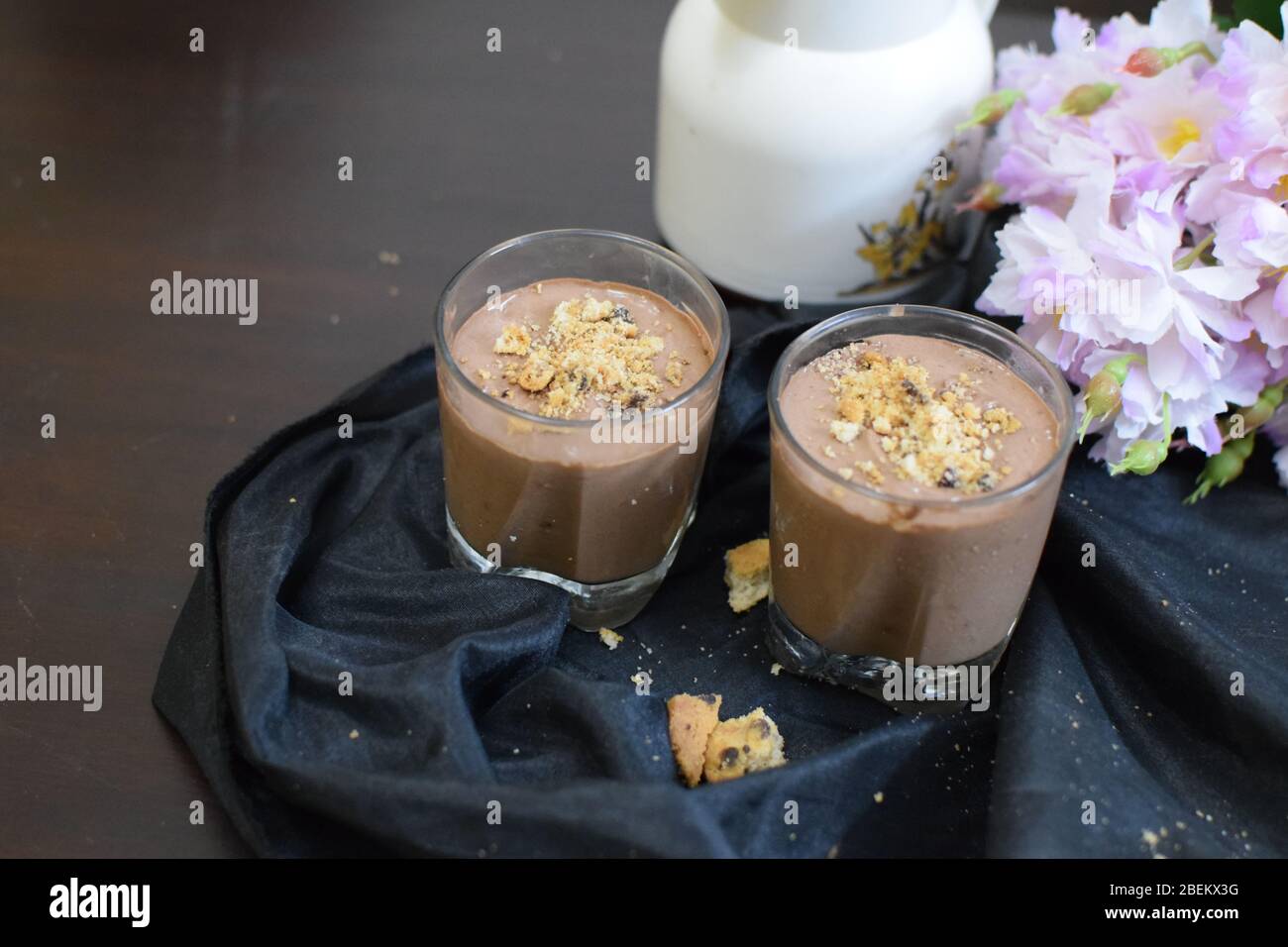 Chilled fruit mousse hi-res stock photography and images - Alamy