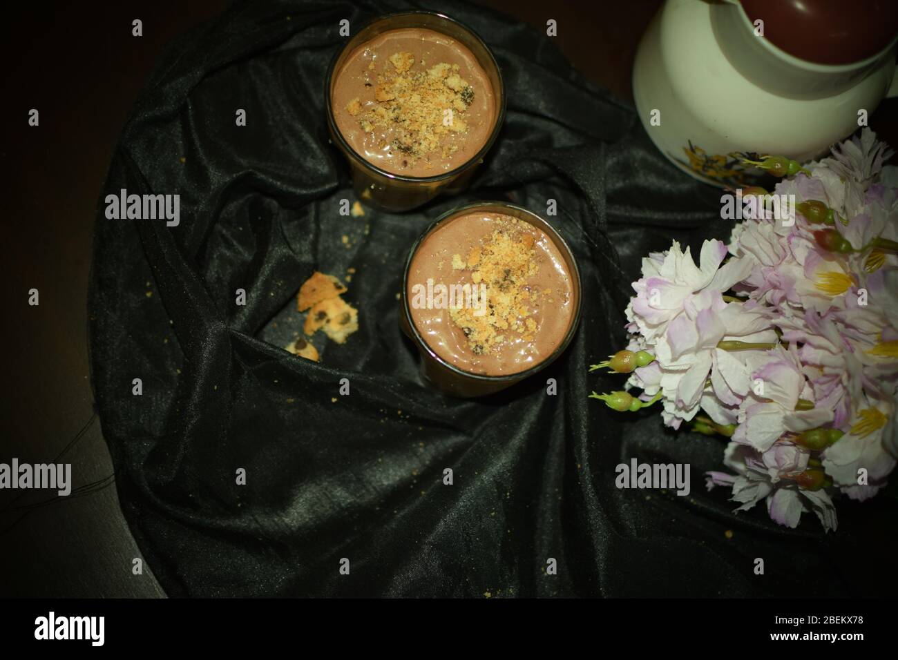 Chilled mousse hi-res stock photography and images - Alamy