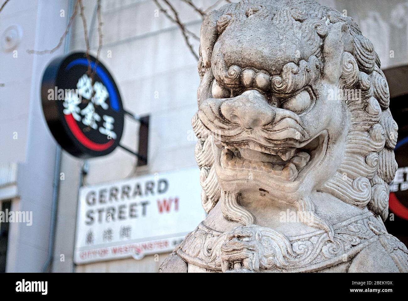 Chinese Community Chinatown Gate, 10 Wardour St, West End, London W1D 6BZ Architecture Stock ...