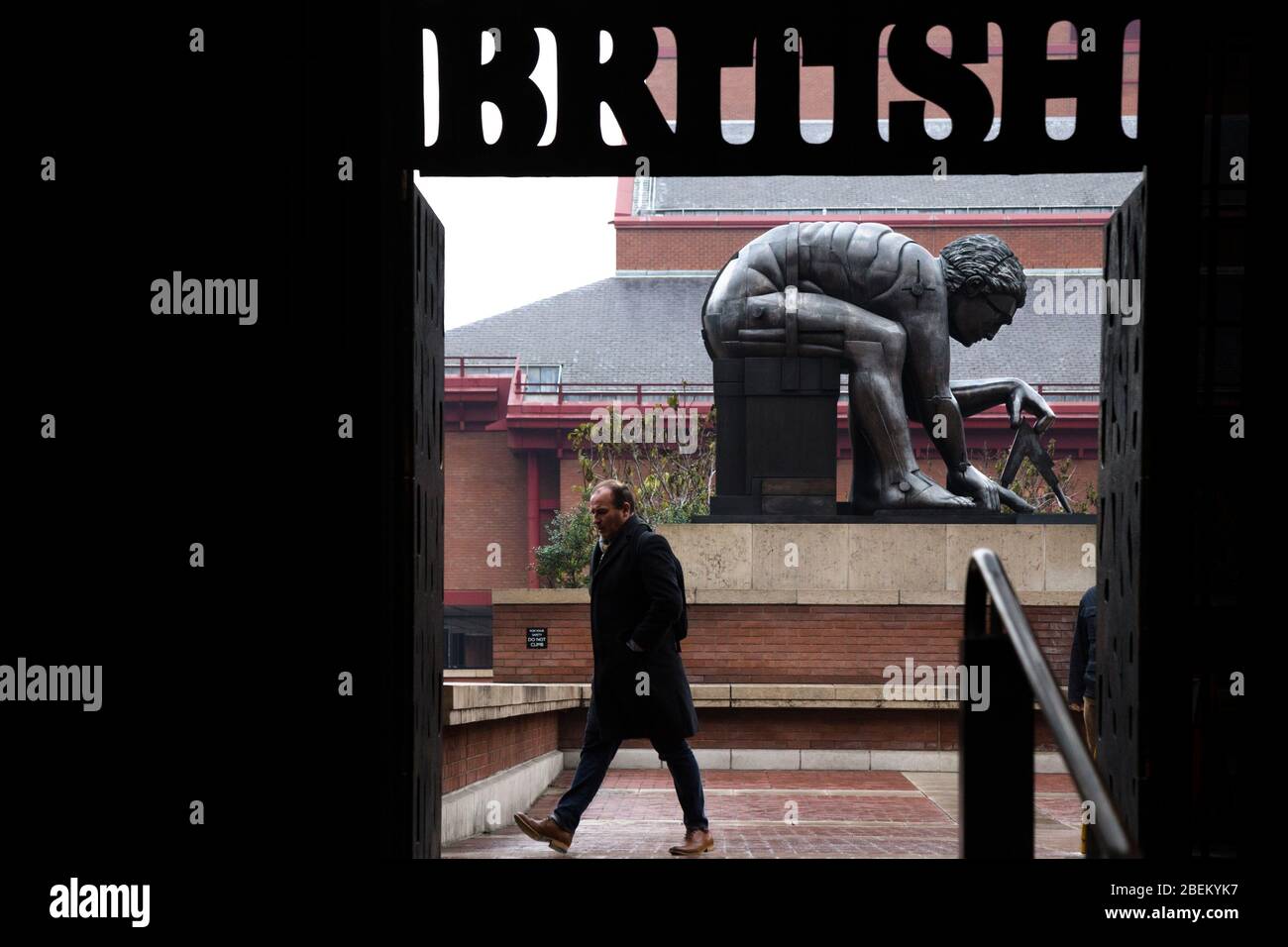 British library sculpture hi-res stock photography and images - Alamy