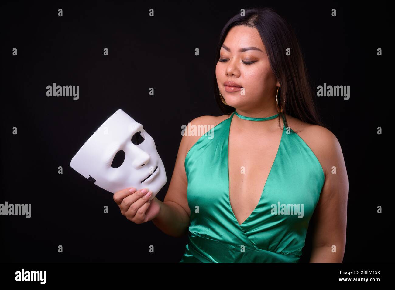 Beautiful mysterious woman wearing black hi-res stock photography and ...