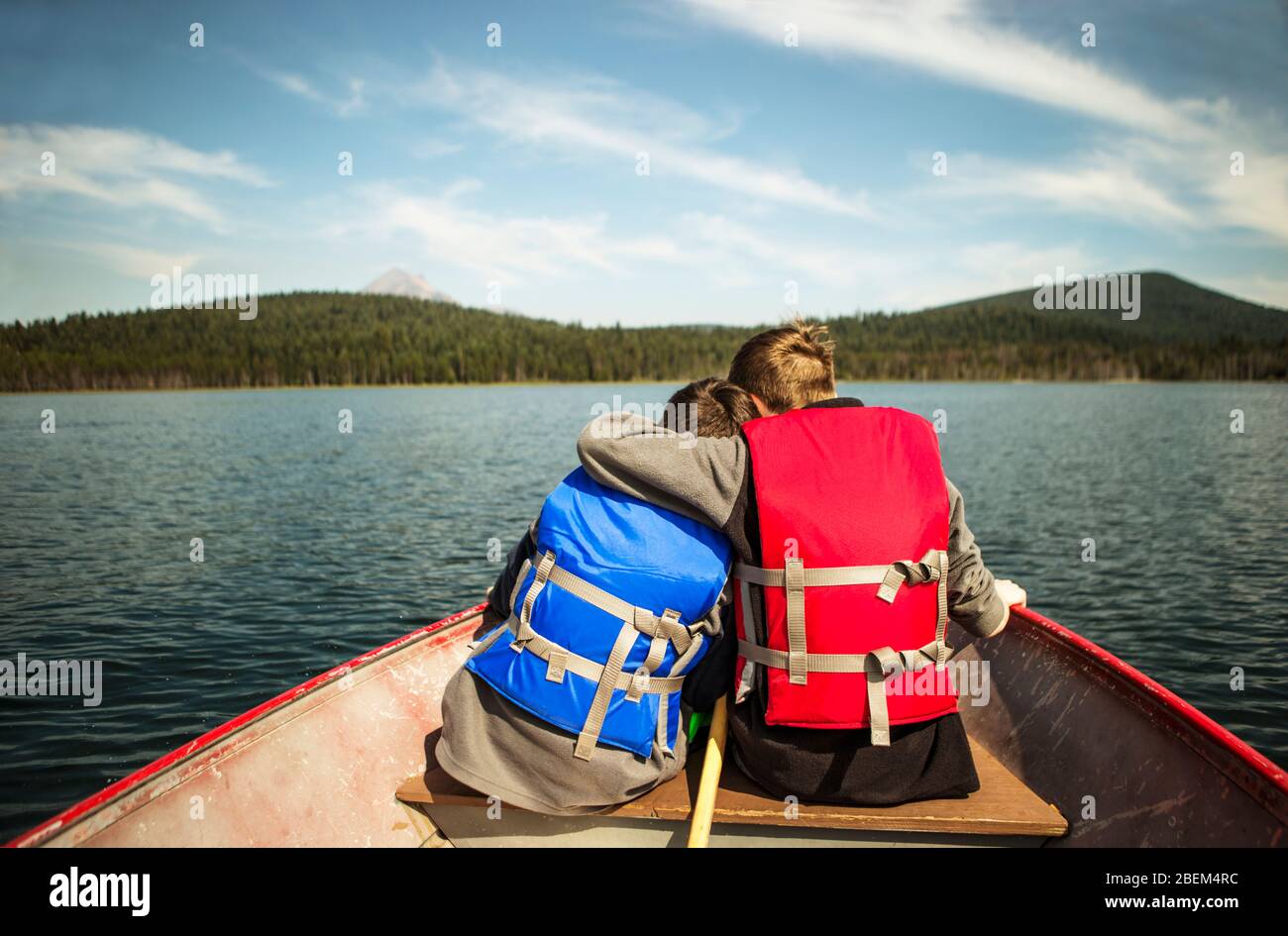 Kid at lake life jacket hi-res stock photography and images - Alamy