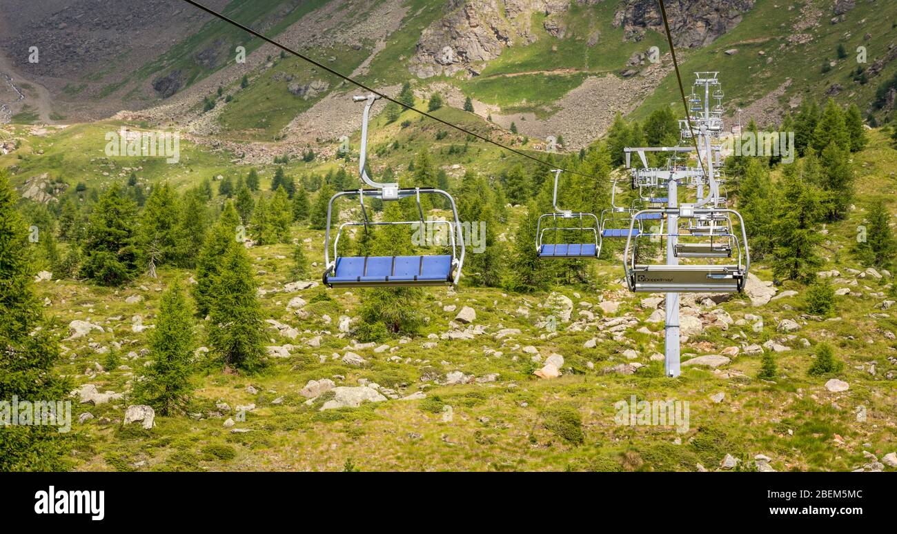 Pejo 3000 chairlift : the chairlift that reaches an altitude of 3000 ...