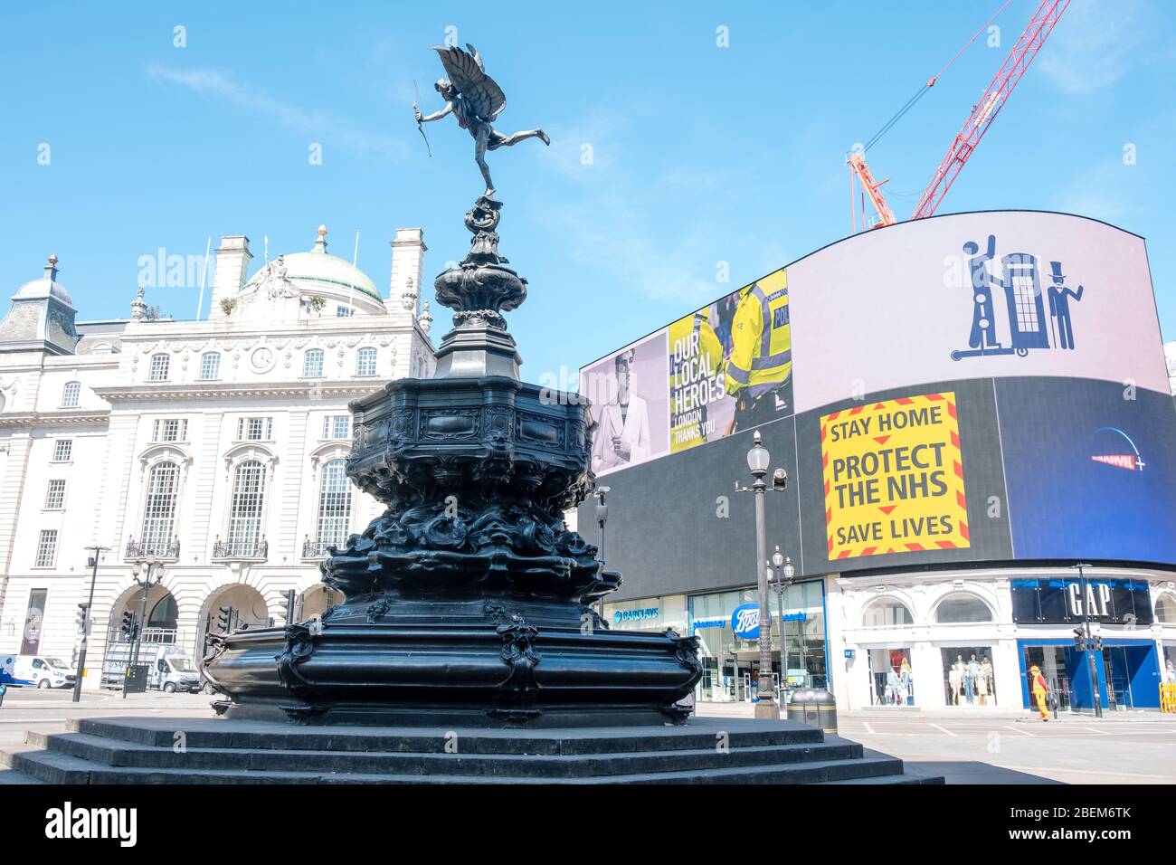 Picadilly circus london stay at home hi-res stock photography and ...