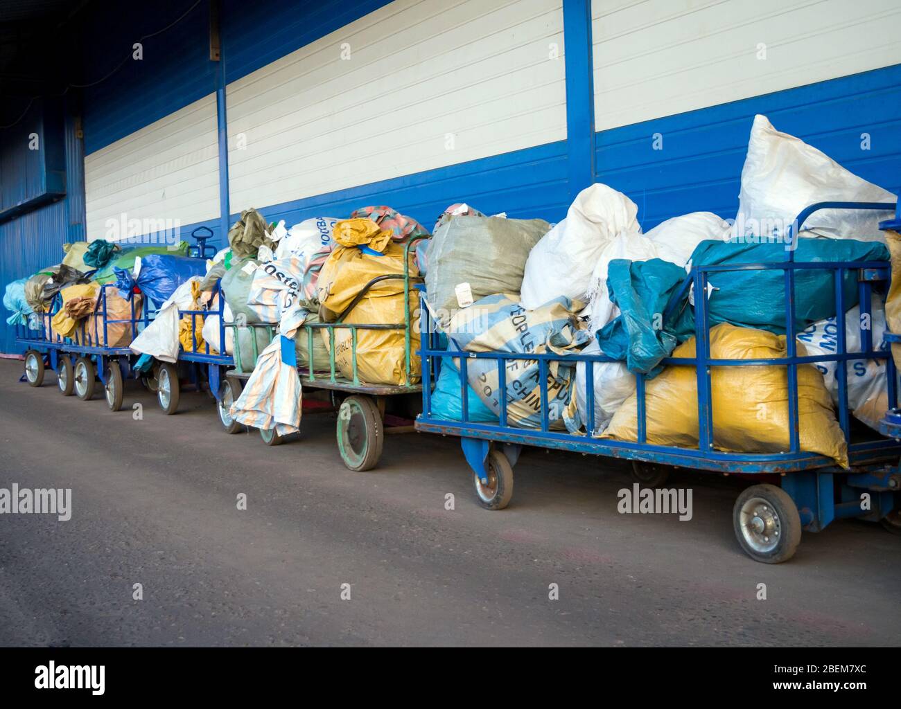 Mail sorting machine hi-res stock photography and images - Alamy