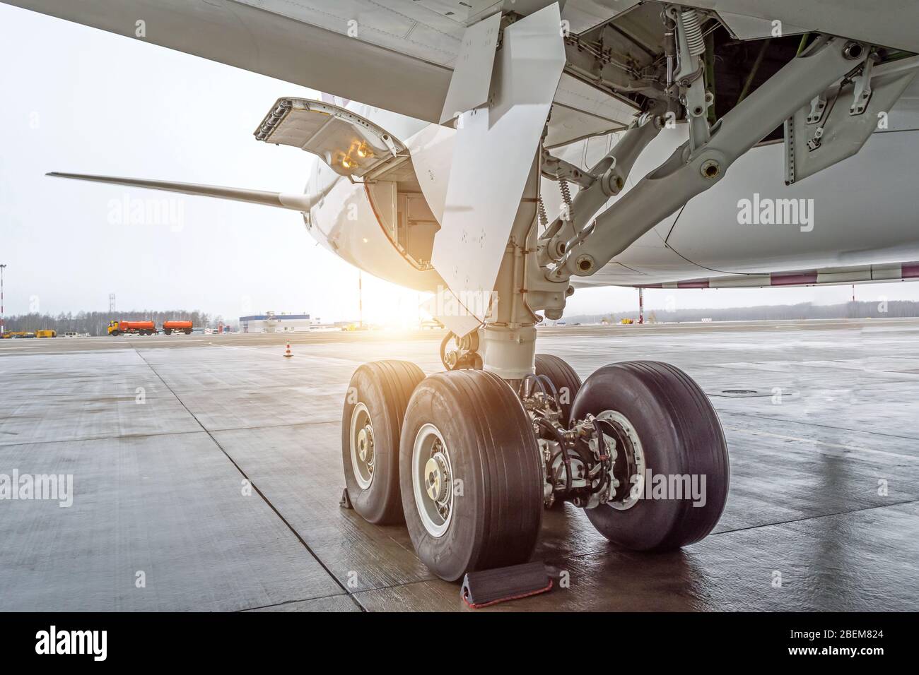 Engines under the wing hi-res stock photography and images - Alamy