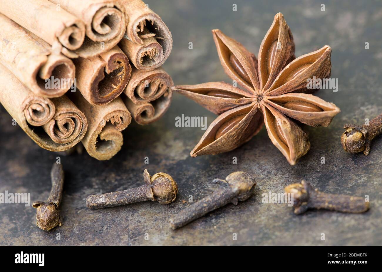 Christmas aromatic spices, decorations background, web banner Stock ...