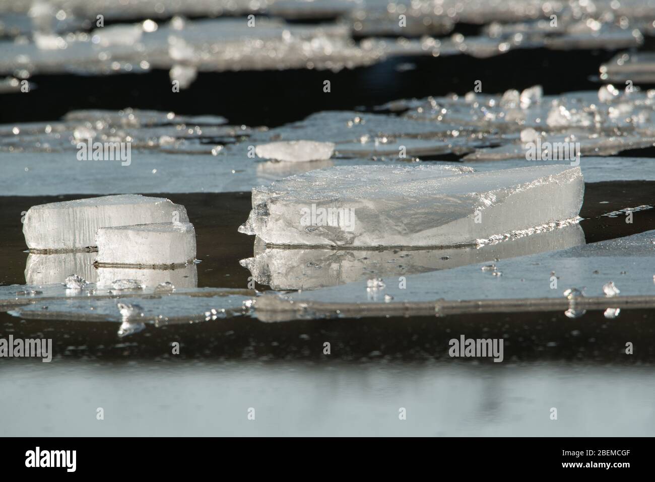 Breaking ice in the water stream Wallpaper Stock Photo - Alamy