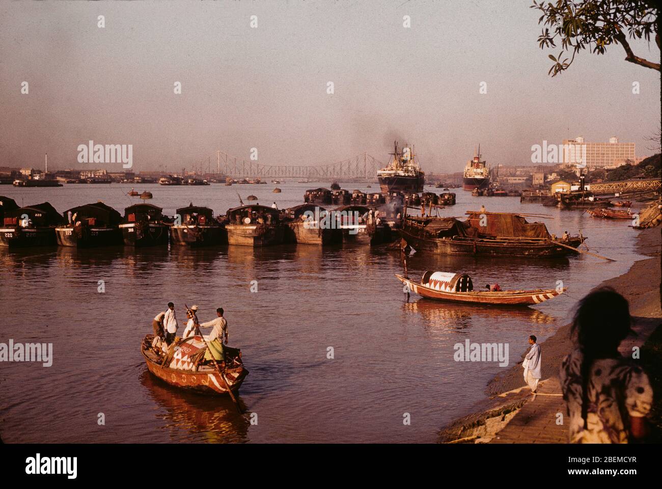 India 1950s hi-res stock photography and images - Alamy