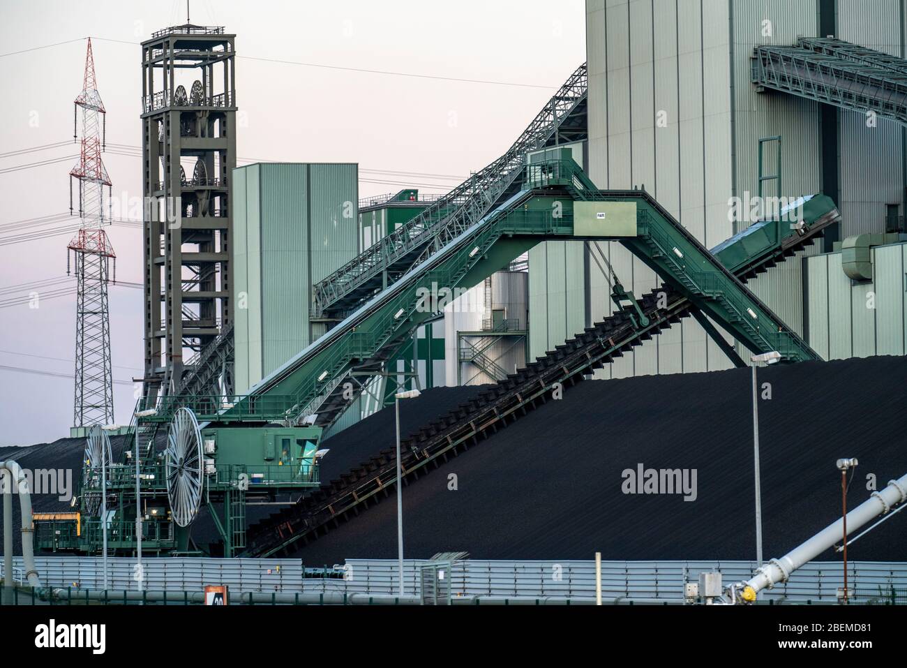 STEAG Walsum coal-fired power plant, combined heat and power plant ...