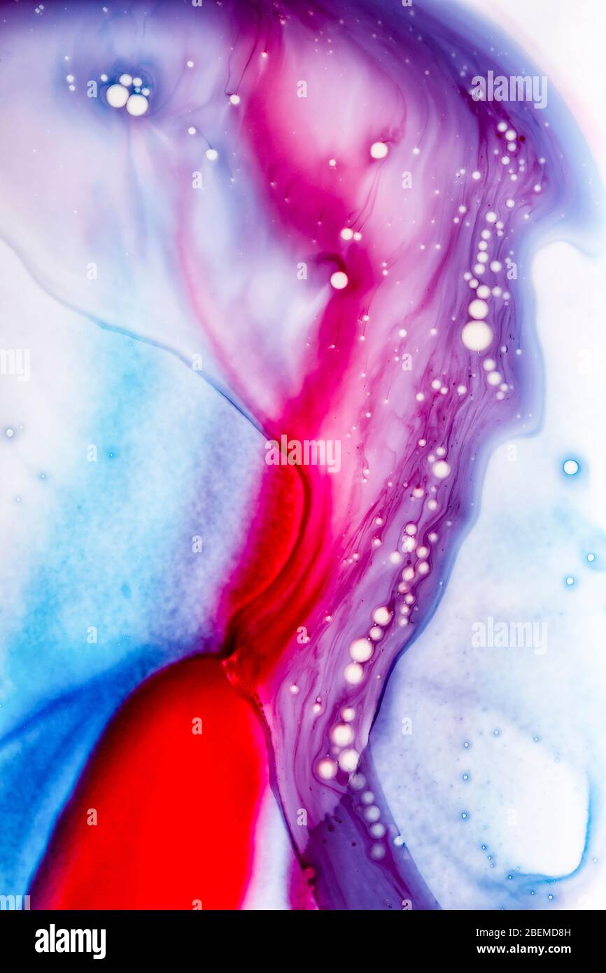 White awall hi-res stock photography and images - Alamy