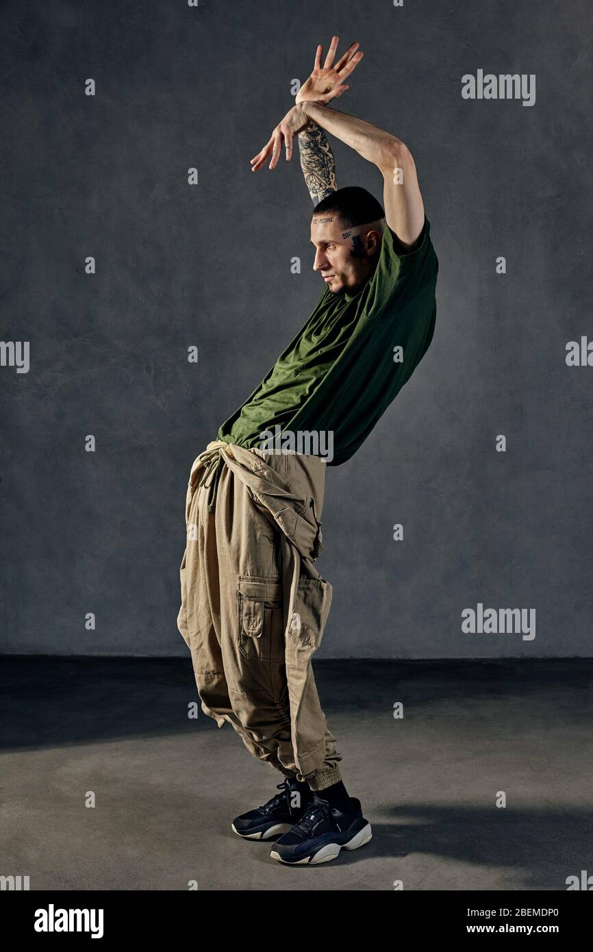 Modern performer tattooed body hi-res stock photography and images - Alamy