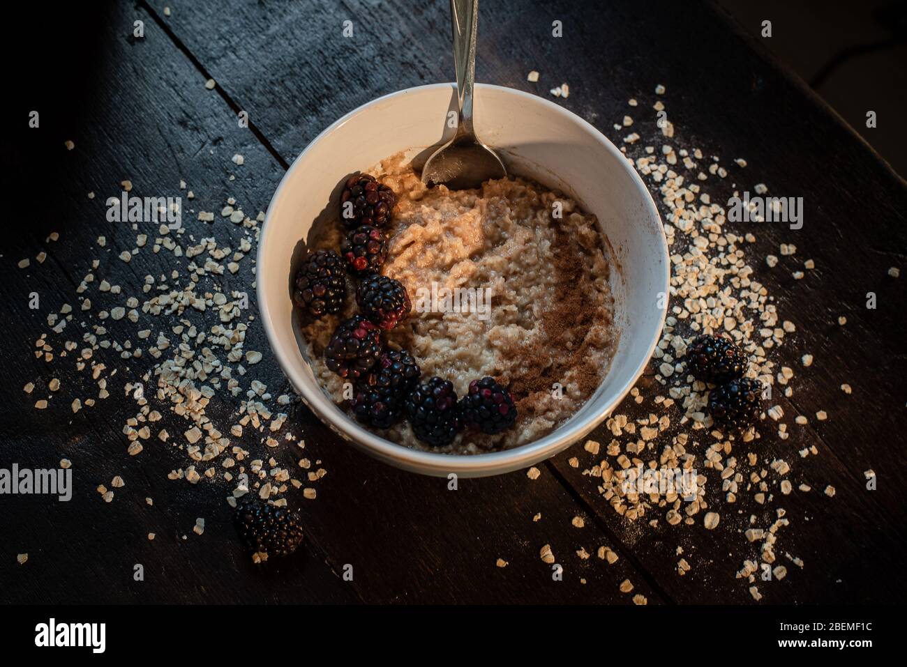 Oatmeal Breakfast Rustic Stock Photo - Alamy
