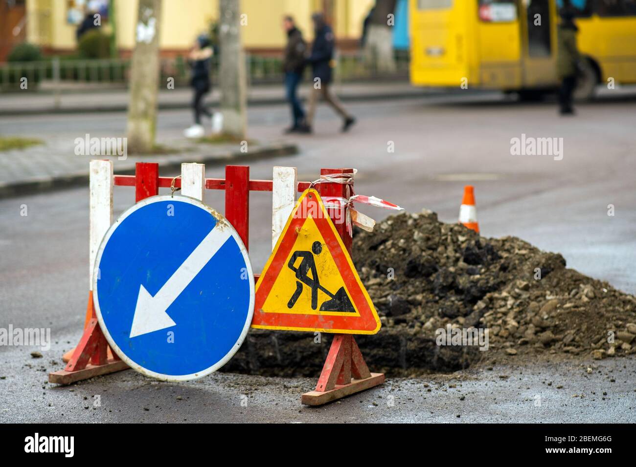 Warning street sign on road work site Stock Photo - Alamy